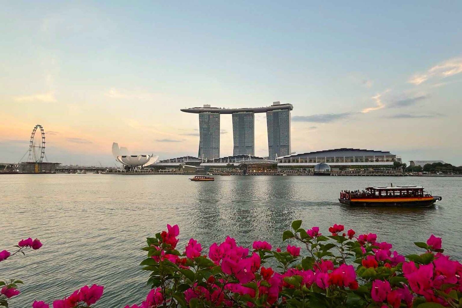 Marina Bay Walking Tour (Self-Guided Route + Map) – Singapore’s Best ...